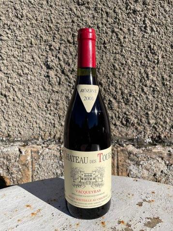 ≥ 2001 E. Reynaud, Château des Tours Vacqueyras - Vacqueyras - — Wijnen ...